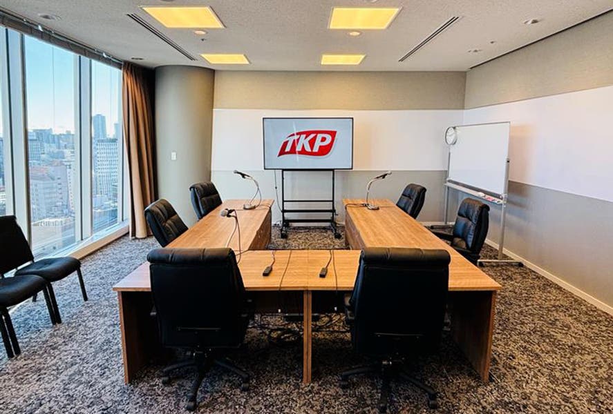 【TKPガーデンシティPREMIUM名古屋ルーセントタワー】Eの写真1