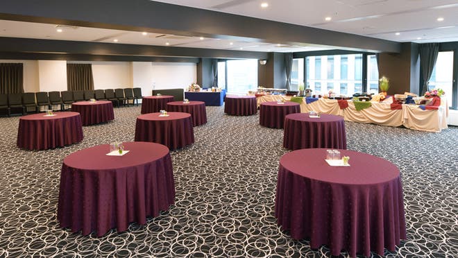 【TKPガーデンシティPREMIUM名古屋新幹線口】バンケットホール8Aの写真1