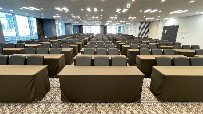 【TKPガーデンシティPREMIUM名古屋駅前】ホール3G+3Hの写真2