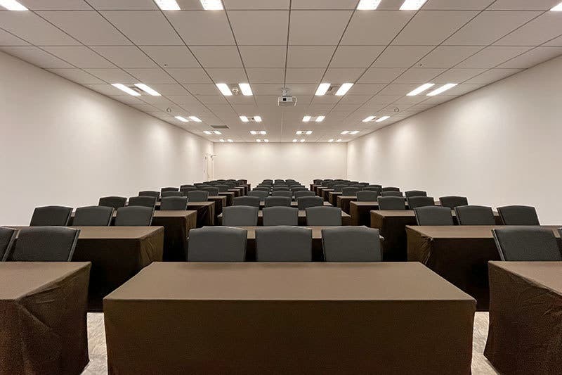 【TKPガーデンシティPREMIUM品川HEART】カンファレンスルーム8Cの写真2