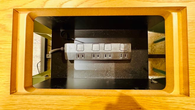 豊田市駅徒歩1分!9名利用可の多目的個室✨会議・勉強会など複数人利用に最適🍔🥤飲食持ち込みOK!の写真4