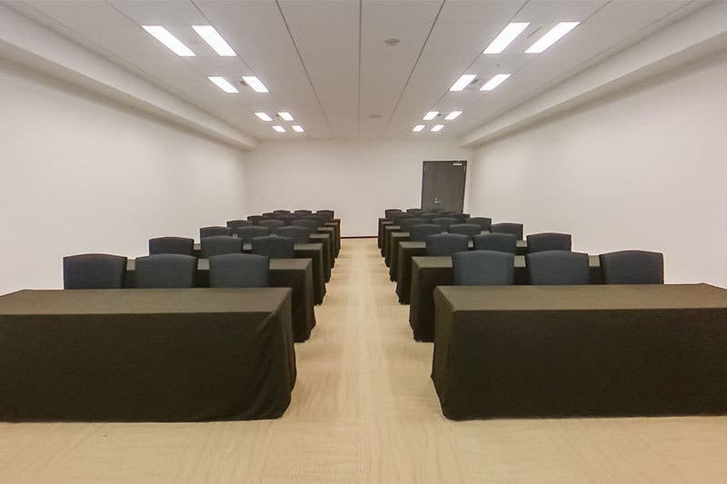 【TKPガーデンシティPREMIUM品川高輪口】カンファレンスルーム4Dの写真1