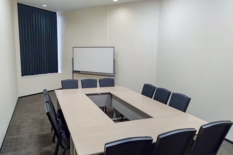 【TKPガーデンシティPREMIUM大宮】ミーティングルーム2Cの写真1