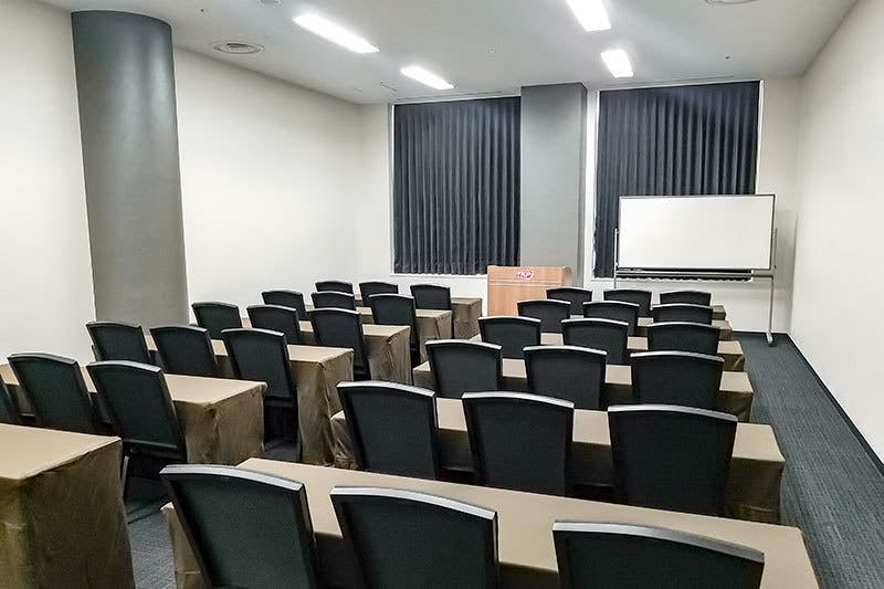 【TKPガーデンシティPREMIUM大宮】カンファレンスルーム2Fの写真1