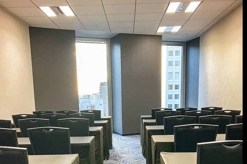 【TKPガーデンシティPREMIUM大阪梅田新道】ミーティングルーム11Bの写真1