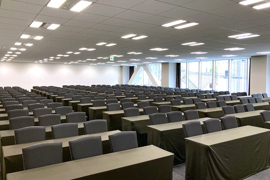 【TKPガーデンシティPREMIUM大阪梅田新道】ホール3Aの写真2