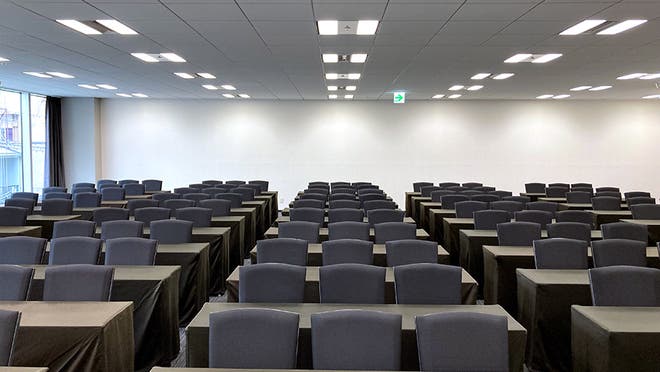 【TKPガーデンシティPREMIUM大阪梅田新道】ホール3Bの写真2