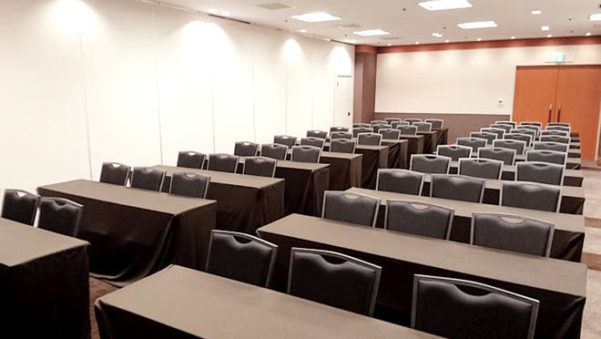 【TKPガーデンシティPREMIUM大阪駅前】カンファレンスルーム4Bの写真3