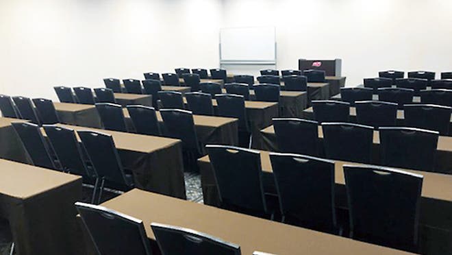 【TKPガーデンシティPREMIUM大阪駅前】カンファレンスルーム10Bの写真2