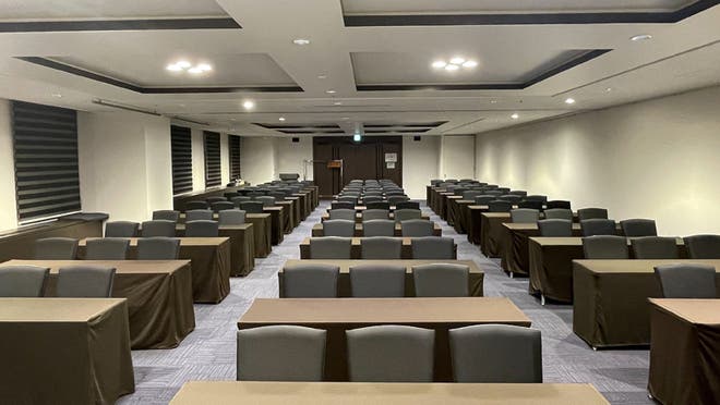 【TKPガーデンシティPREMIUM天神スカイホール】ウエストルームの写真1