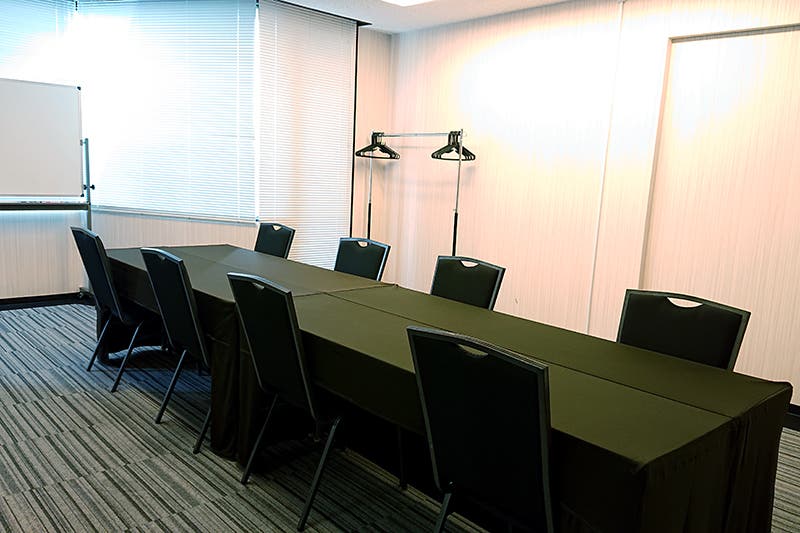 【TKP池袋カンファレンスセンター】ミーティングルーム6Cの写真1