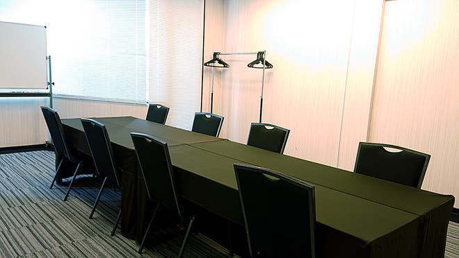 【TKP池袋カンファレンスセンター】ミーティングルーム6Cの写真1