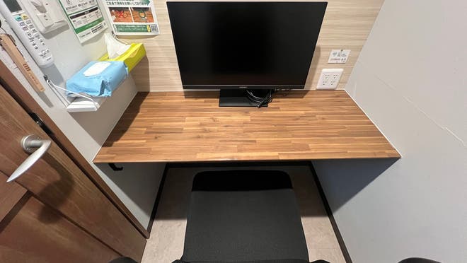 【1名用完全個室/1時間440円】赤坂見附駅から徒歩20秒!<ブース1>の写真1