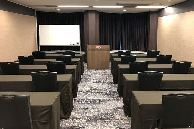 【TKPガーデンシティPREMIUM心斎橋】カンファレンスルーム4Cの写真1