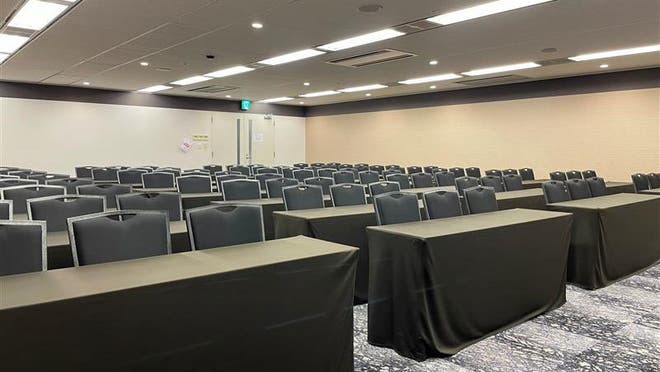 【TKPガーデンシティPREMIUM心斎橋】カンファレンスルーム4Dの写真1