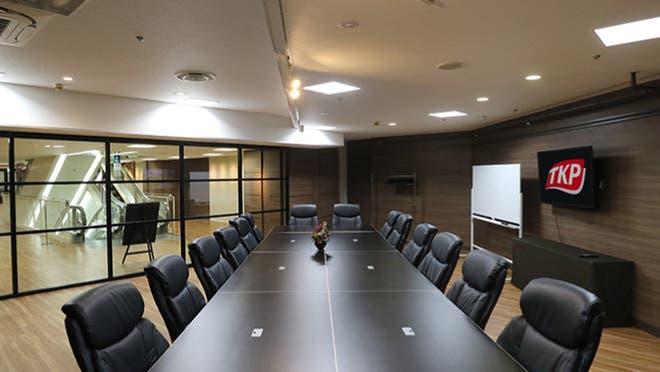 【TKPガーデンシティPREMIUM札幌大通】ミーティングルーム6Aの写真1