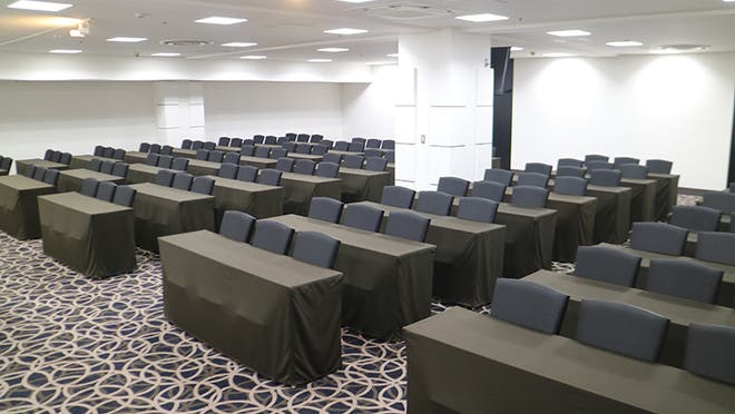 【TKPガーデンシティPREMIUM札幌大通】ホール6Cの写真1