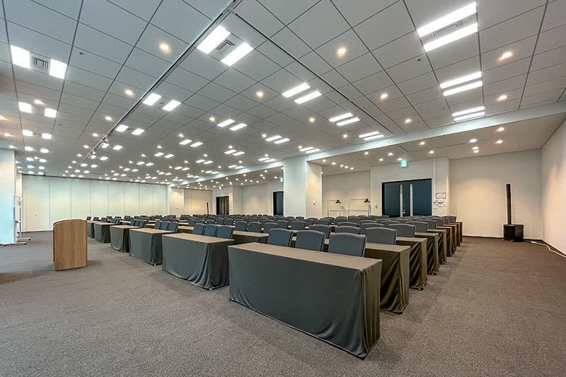 【TKPガーデンシティPREMIUM横浜駅新高島】ホール2Aの写真1