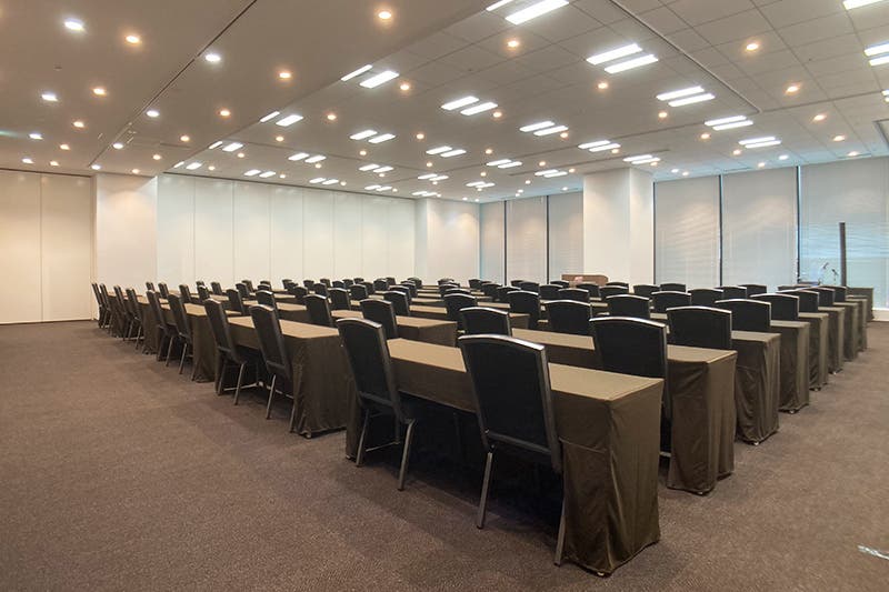 【TKPガーデンシティPREMIUM横浜駅新高島】ホール2Bの写真1