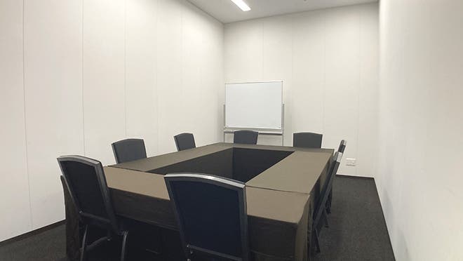 【TKPガーデンシティPREMIUM横浜駅新高島】ミーティングルーム2Fの写真1