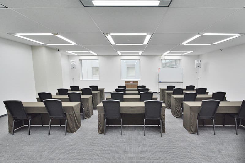 【TKPガーデンシティPREMIUM東京駅丸の内中央】カンファレンスルーム12Kの写真1