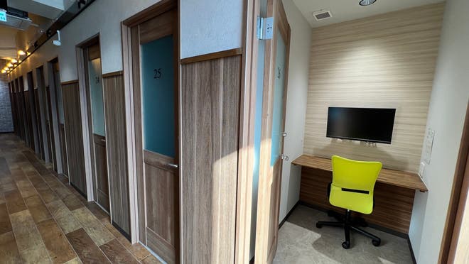 【五反田駅直結】オンライン会議可能な1名完全個室|ブース12の写真4