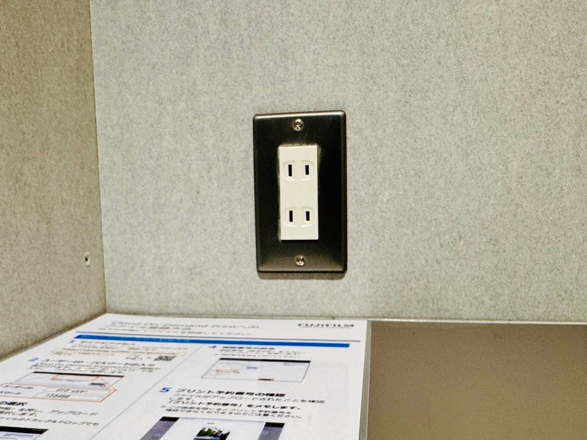 豊田市駅徒歩1分！1名専用ブース✨あなた専用のリモート作業や勉強スペースとして集中したい時に最適🍔🥤飲食持ち込みOK！の写真4