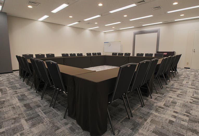 【TKPガーデンシティPREMIUM横浜ランドマークタワー】カンファレンスルームJの写真1