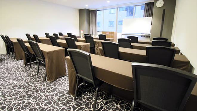 【TKPガーデンシティPREMIUM横浜西口】カンファレンスルーム3Cの写真1