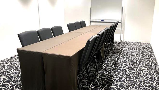 【TKPガーデンシティPREMIUM横浜西口】ミーティングルーム4Bの写真1