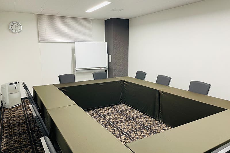 【TKPガーデンシティPREMIUM金沢駅西口】ミーティングルーム2Aの写真1
