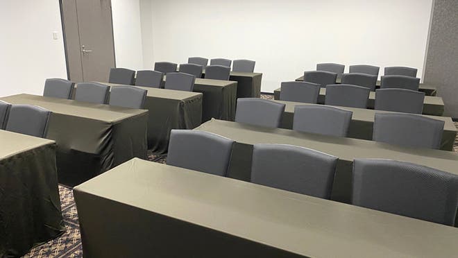 【TKPガーデンシティPREMIUM金沢駅西口】カンファレンスルーム2Dの写真1