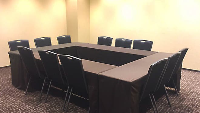 【TKPガーデンシティ京都タワーホテル】雪柳の写真1