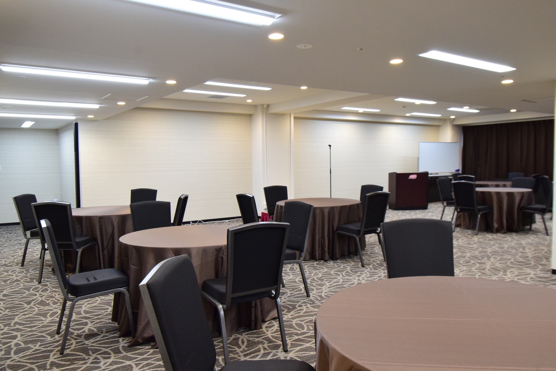 【TKPガーデンシティ京都タワーホテル】バンケット4Dの写真1