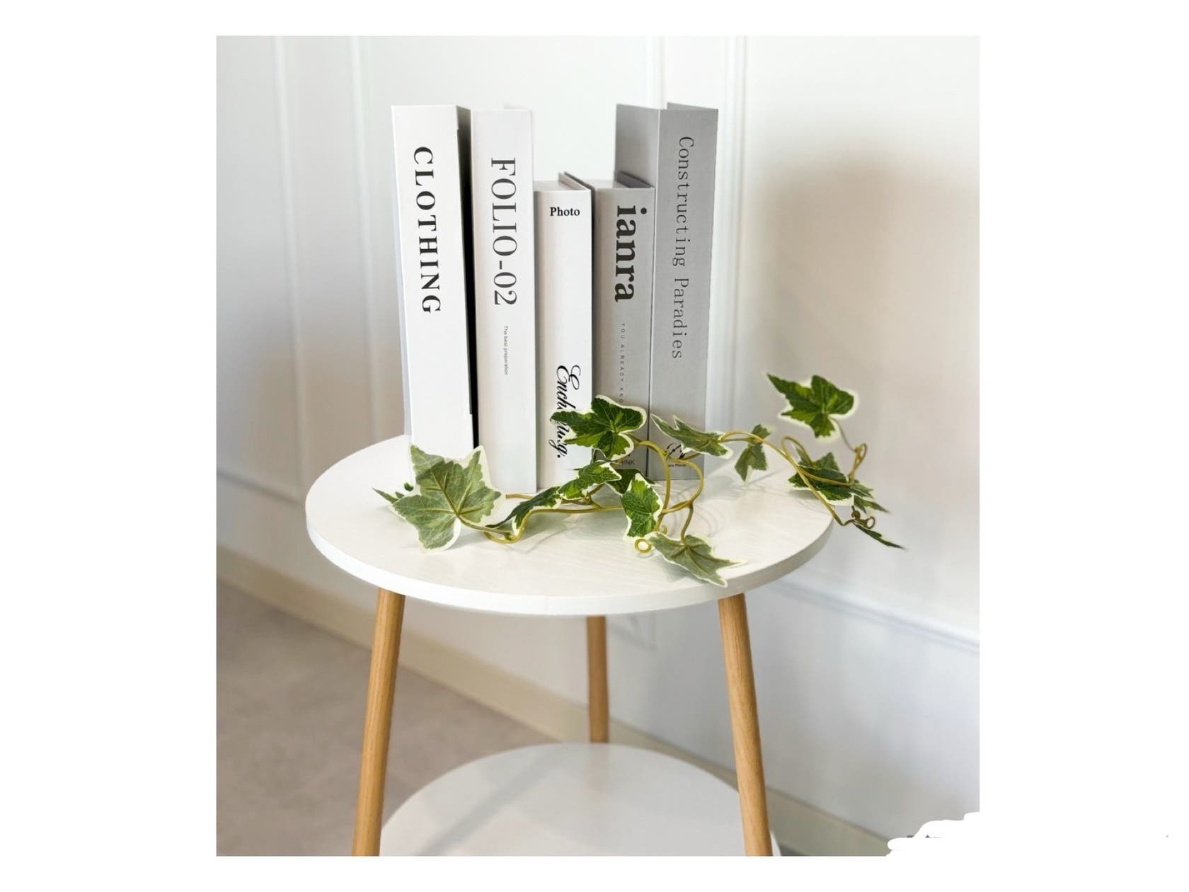 【04💐JR船橋駅北口３分すぐ/撮影スタジオ 】モール壁＆採光有・小物無料･ 配信｜ポートレート｜コスプレに最適の写真29