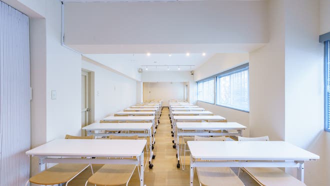 御茶ノ水駅7分✨席数76⭕️控室/飲食可/100㌅画面/ゴミ処理/会議/懇親会/歓送迎会/セミナーの写真29