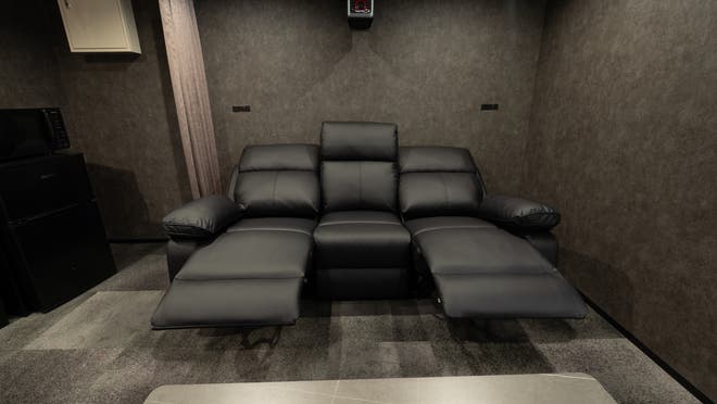 スペモシネマ🎥クリスマス🎄デート💕映画鑑賞🎬️プロジェクター📽️パーティー🎉598_SpemoCINEMA大阪梅田の写真11