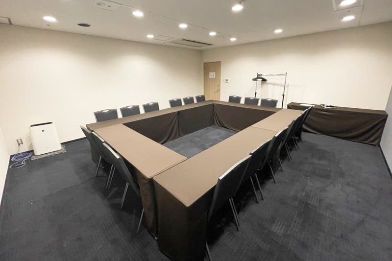 【TKPガーデンシティ大阪梅田】ミーティングルーム10Bの写真1