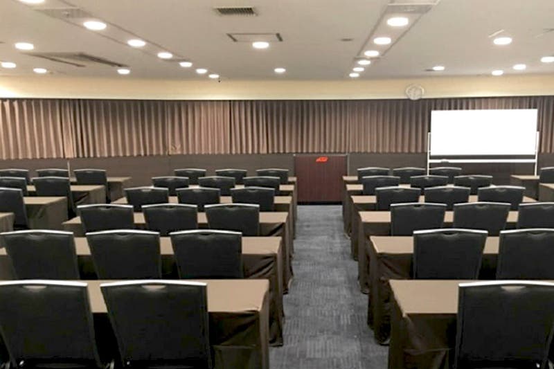 【TKPガーデンシティ大阪梅田】カンファレンスルーム13Aの写真1