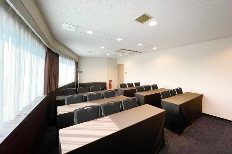 【TKPガーデンシティ大阪梅田】ミーティングルーム16Aの写真1