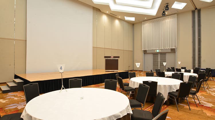 【TKPガーデンシティ幕張】【宴会棟】東京ベイ幕張ホール No.7(ジョイント可)の写真1