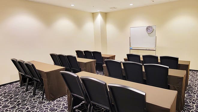 【TKPガーデンシティ広島駅前大橋】ミーティングルーム3Dの写真1