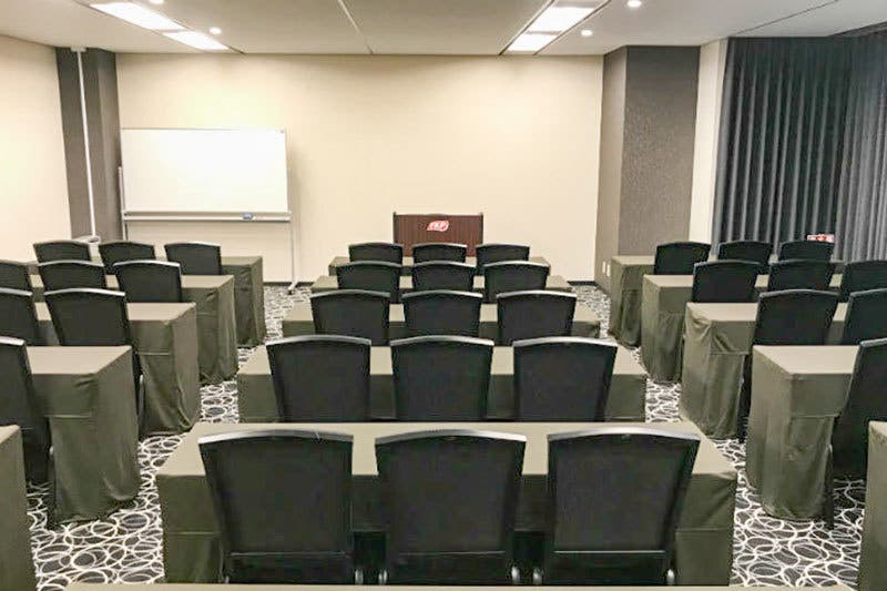 【TKPガーデンシティ新大阪】カンファレンスルーム6Dの写真1