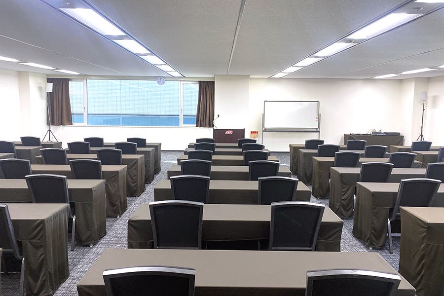 【TKPガーデンシティ新大阪】ホール10Aの写真1