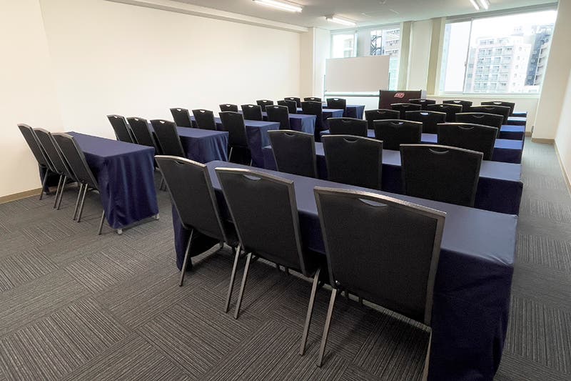 【TKP仙台西口ビジネスセンター】カンファレンスルーム5Bの写真1