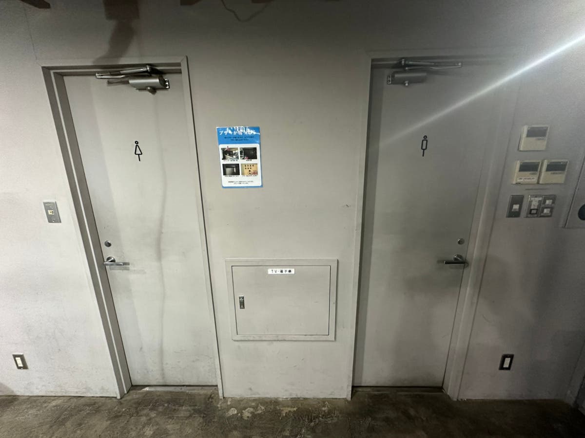 【松戸 by 松戸shareBASE】モニター付き完全個室の6名用会議室の写真7