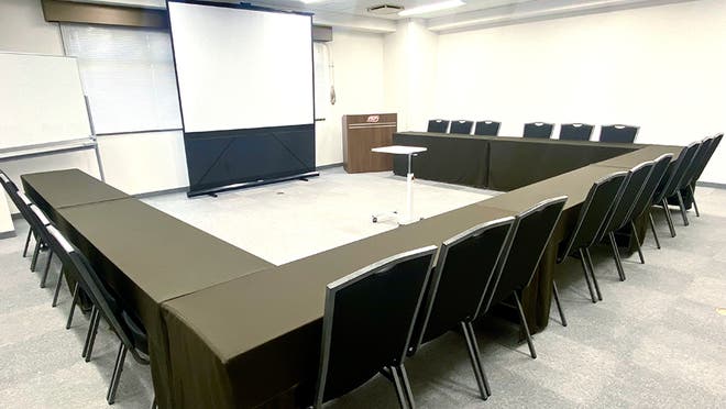 【TKP千葉駅東口ビジネスセンター】カンファレンスルーム3Cの写真1