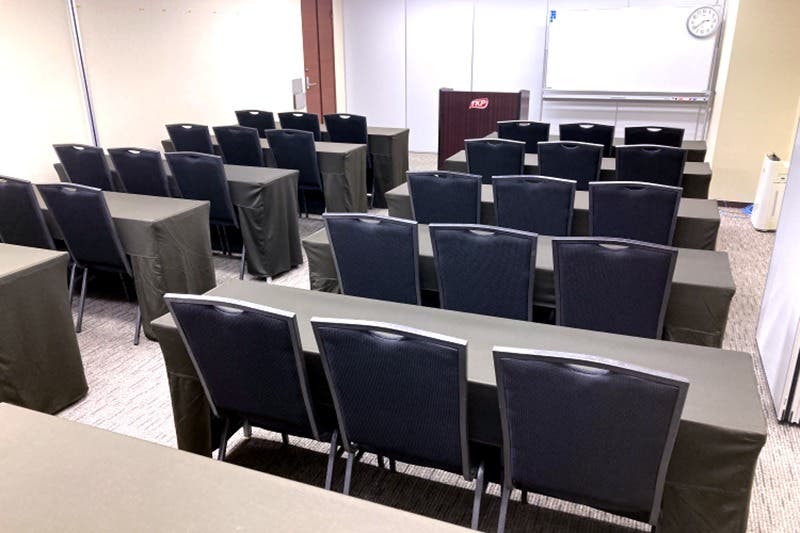 【TKP名古屋伏見ビジネスセンター】会議室3Bの写真1