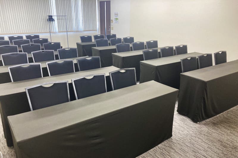 【TKP名古屋伏見ビジネスセンター】会議室5Cの写真1