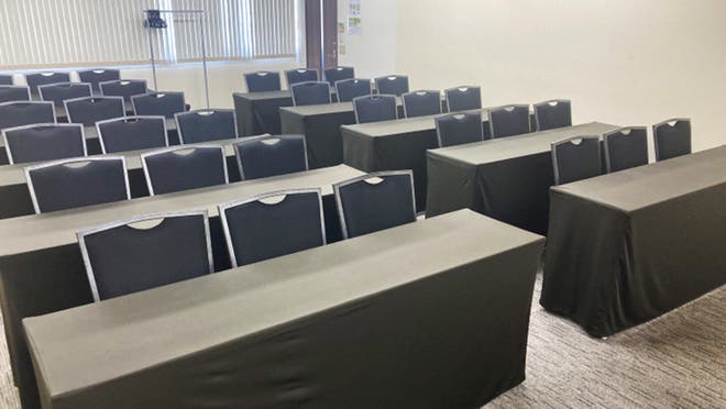 【TKP名古屋伏見ビジネスセンター】会議室5Cの写真1